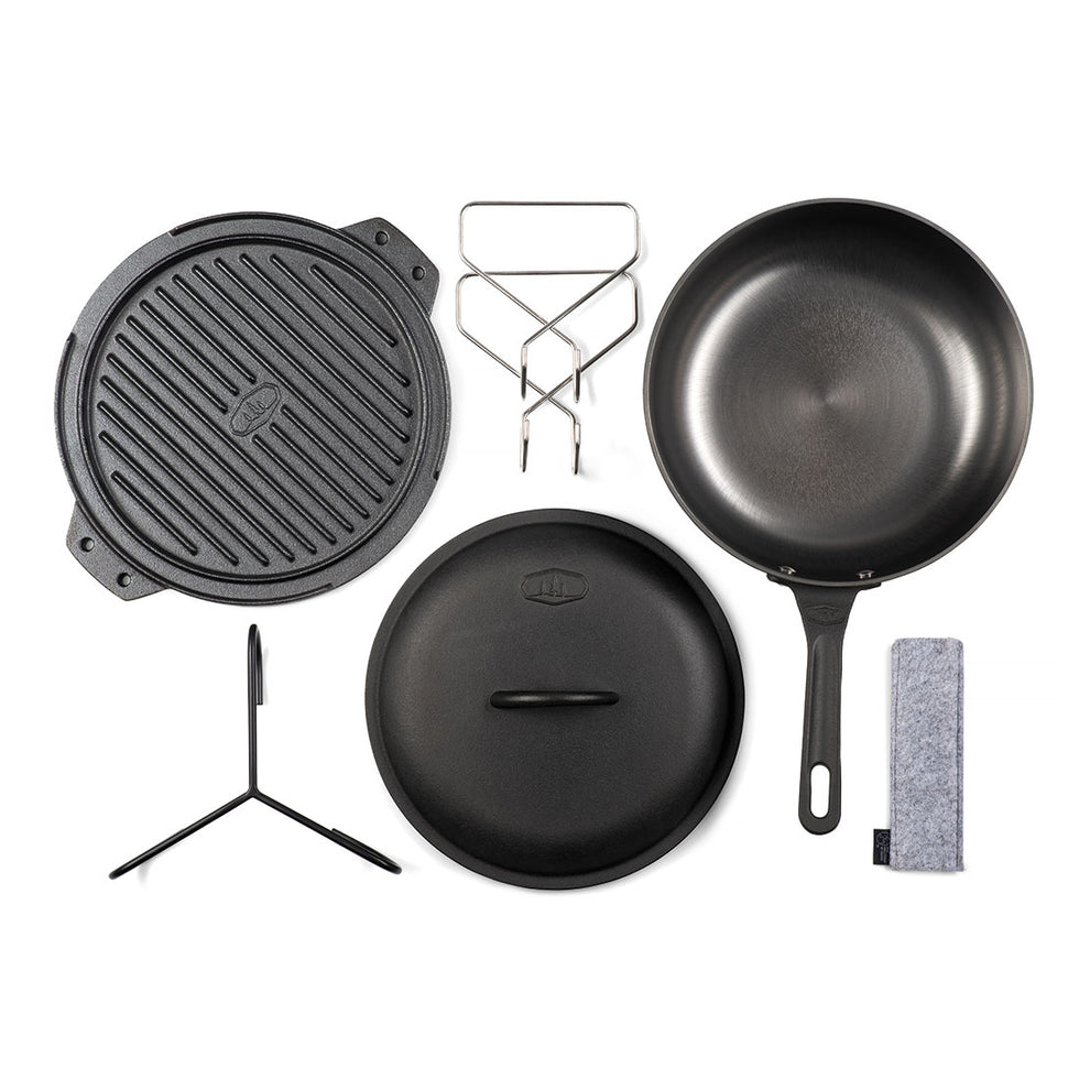 Guidecast 10" Cast Iron Outdoor Cooking Hub | GSI Outdoors